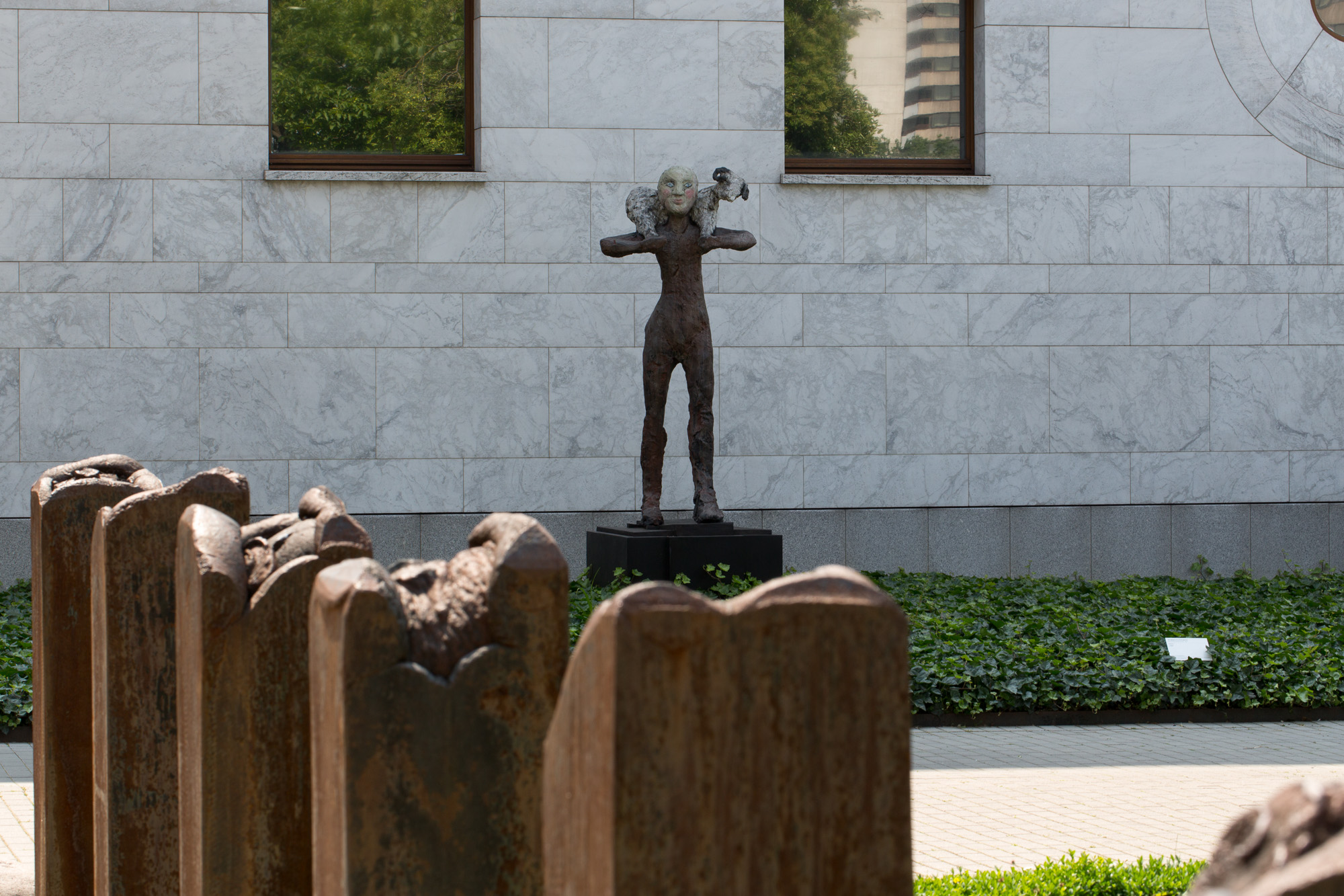 Skulpturen im Städel Garten - photo auge